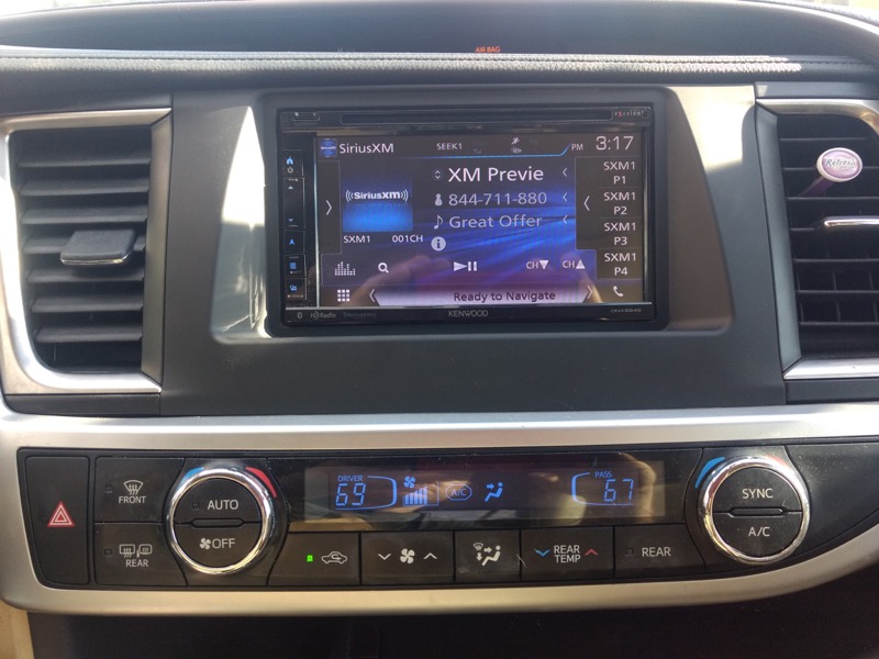Toyota Highlander Radio Upgrade for Lake City Dealership