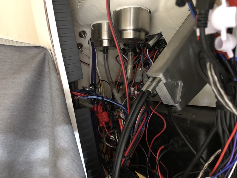 NauticStar 244XTS Center Console Marine Audio System